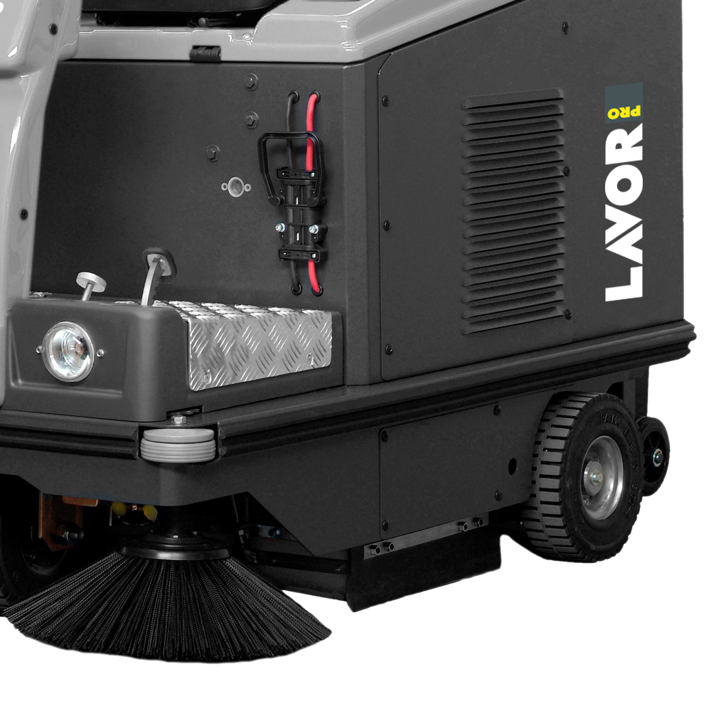 Ride On Floor Sweeper | SWL1000ET | Lavor